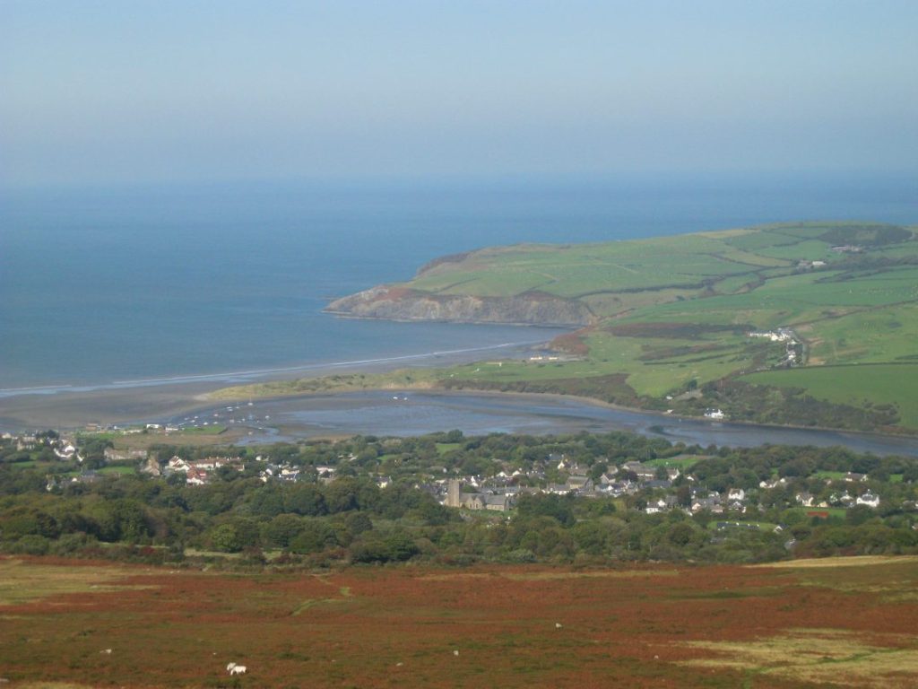 Travel: Poking around the Mynydd Carningli neolithic hillfort – Content ...