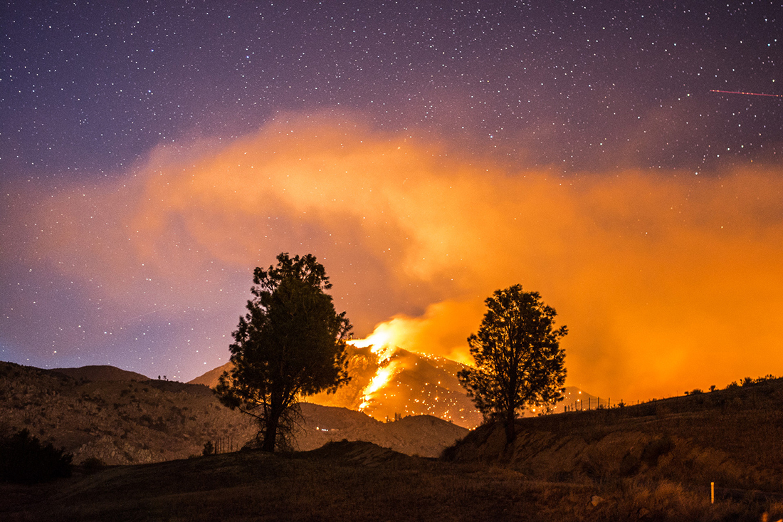 Chasing fire and embers across the Californian badlands – Content Catnip